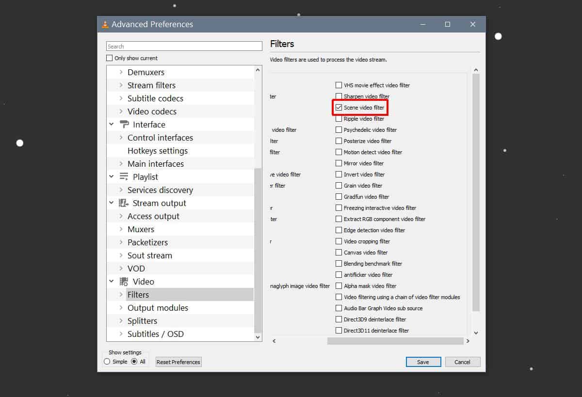 How to extract a frame from a video on Windows 10
