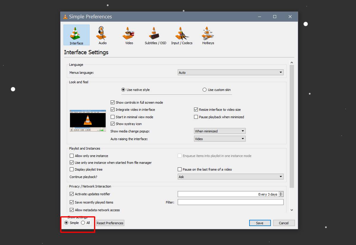 How to extract a frame from a video on Windows 10