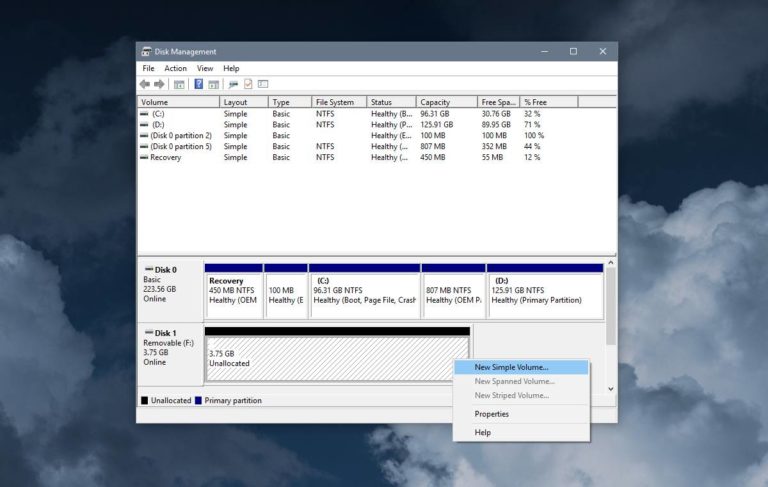 How to fix "Please insert a disk into NEW VOLUME" on Windows 10