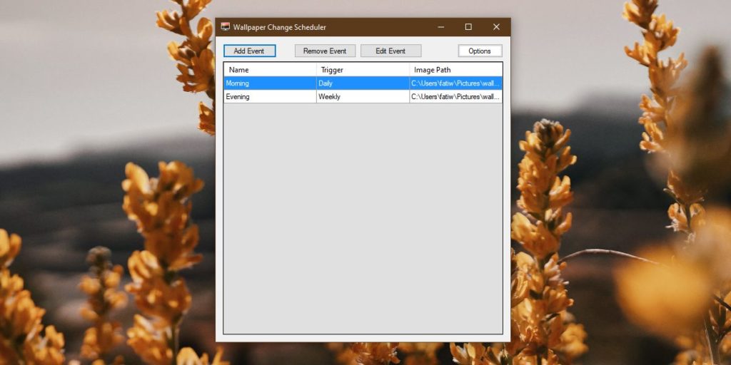How to schedule wallpaper change on Windows 10
