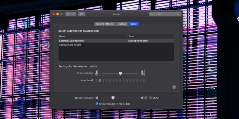 How to use an external mic with a MacBook