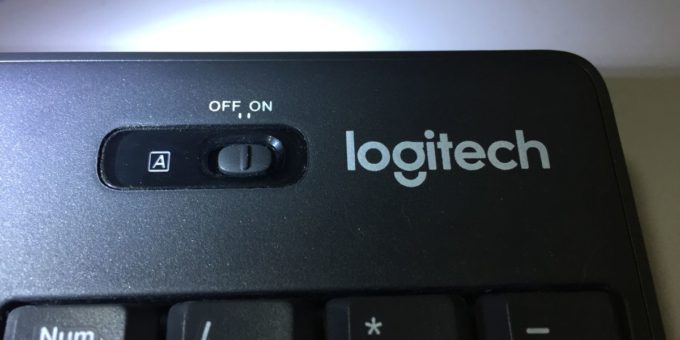 How to lock keyboard and mouse input on Windows 10