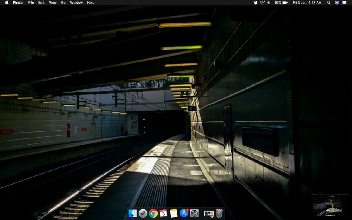 How to use the floating screenshot thumbnail on macOS