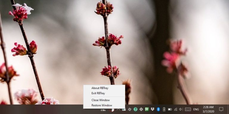 How to minimize a Command Prompt window to the system tray on Windows 10