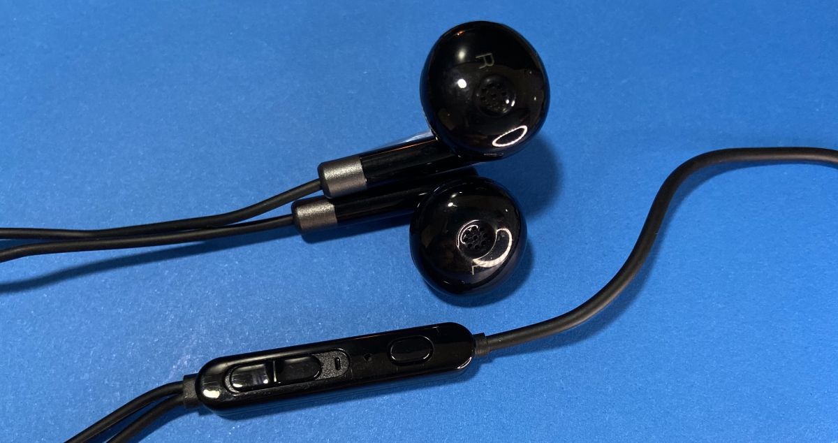 How to turn on microphone on Windows 10 [FIXED]