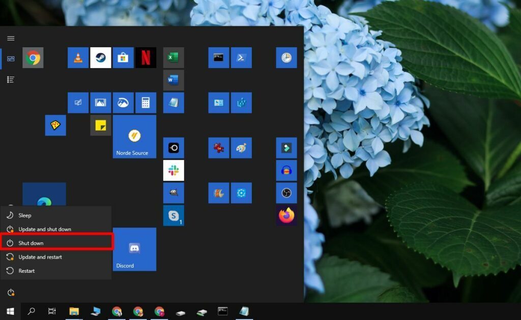 How to shut down without installing updates on Windows 10