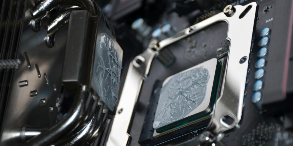 Safe CPU Temps: How Hot is Too Hot for a CPU?