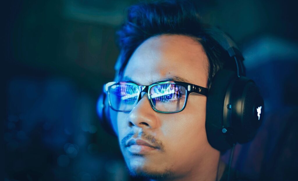 7 Best Gaming Glasses for Absolute Blue Light Protection