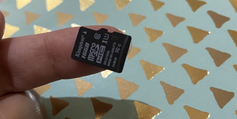 How to format a MicroSD card on Windows 10