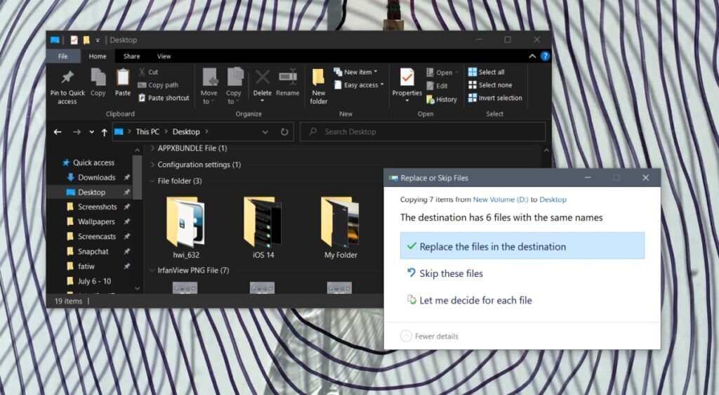 How to merge two folders on Windows 10