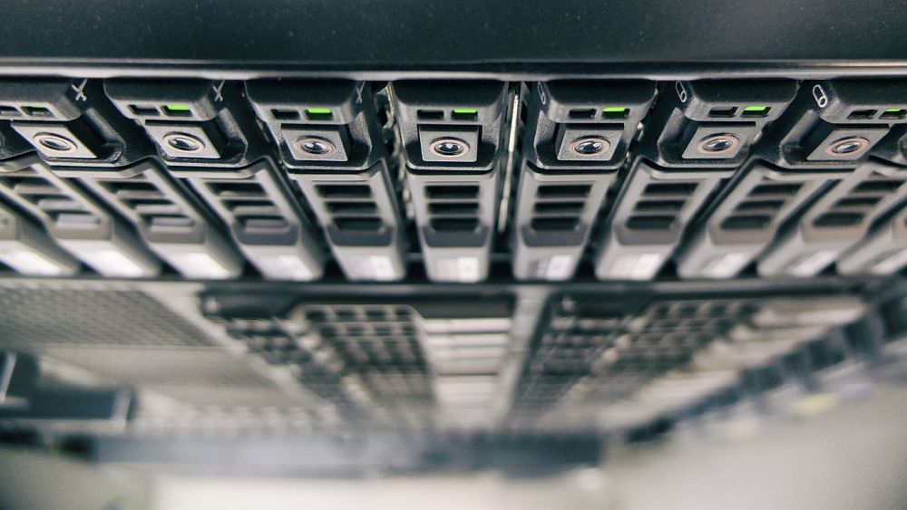 5 Best Linux Server Hard Drives (Reviews) of 2022 - Home Server HDDs