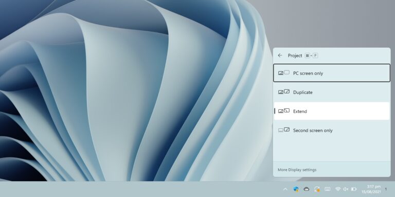 How to connect multiple monitors on Windows 11