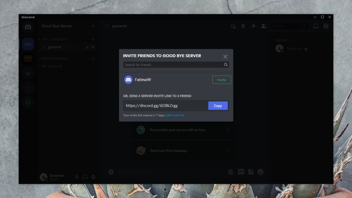 How to make a Discord server