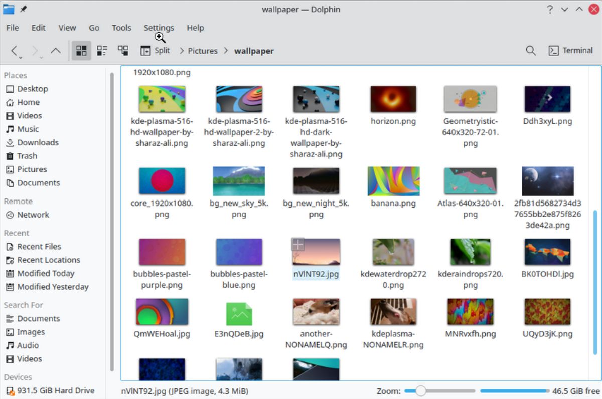 How do you delete a directory or file on Linux?